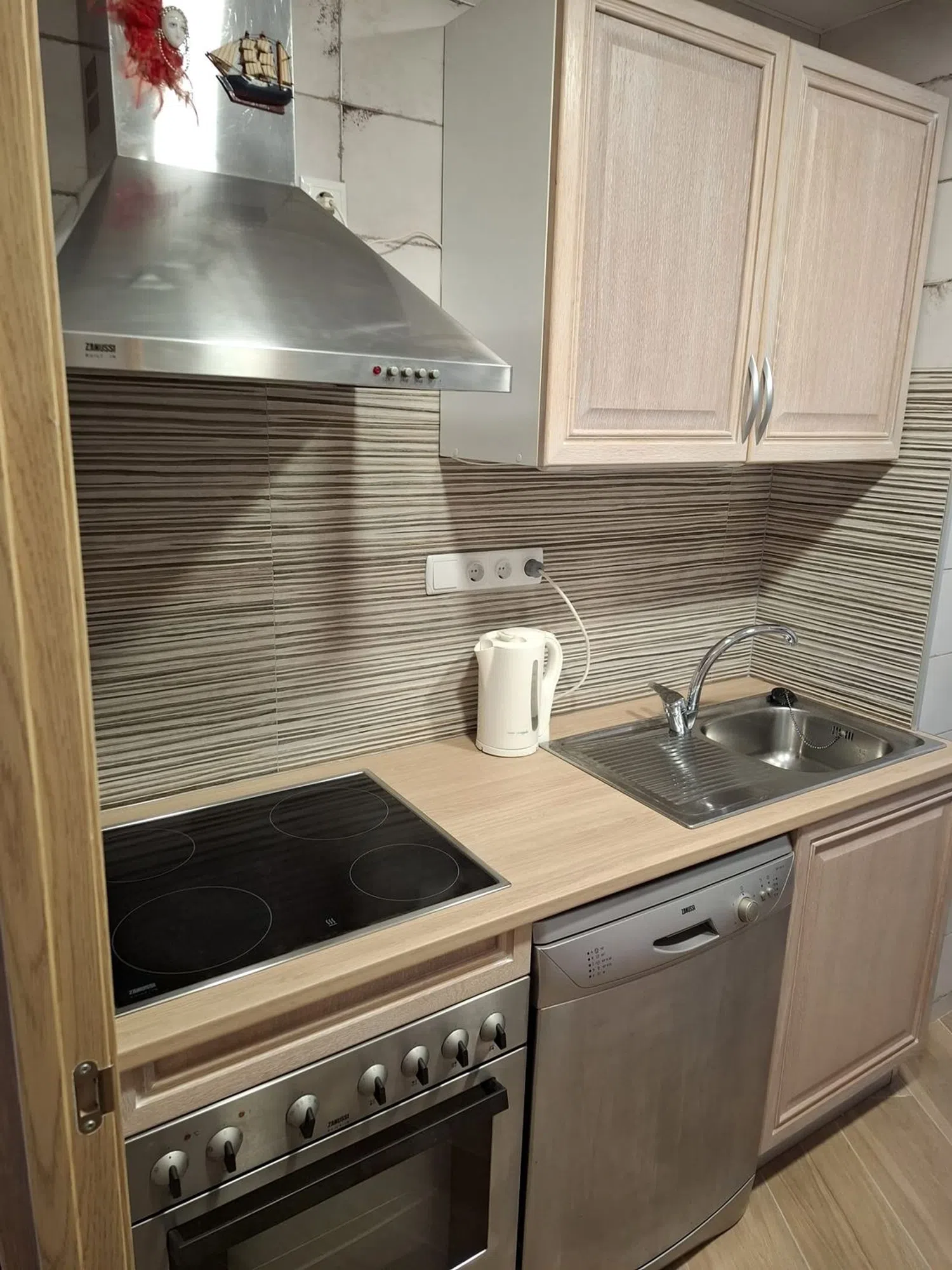 Alquiler de Piso en calle d'Algol, 26, Ciudad de Asís, Alacant ...