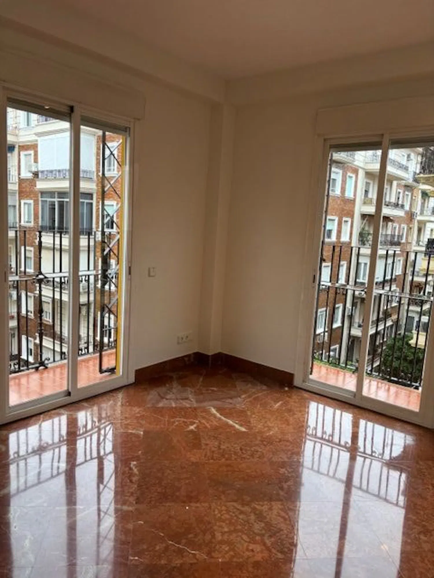 Alquiler de Piso en calle Monte Carmelo, 54, Asunción - Adolfo Suárez, Sevilla | 1.650 € | Kelify