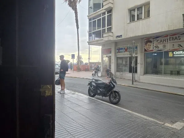Venta de Piso en Calle Alfredo L Jones, 41, Santa Catalina - Canteras ...