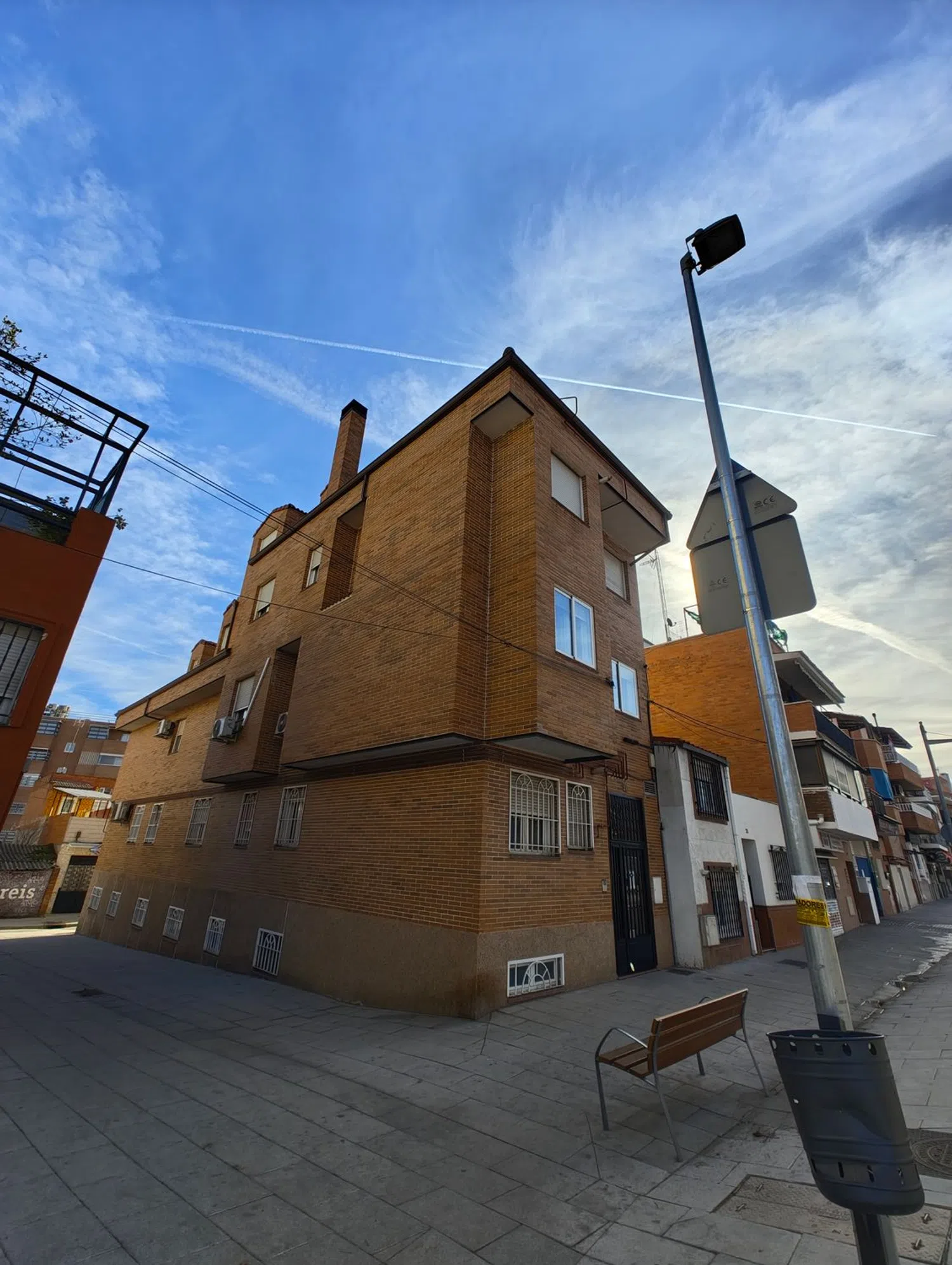 Alquiler de Piso en avenida de Vicálvaro, 21, Coslada | 950 € | Kelify