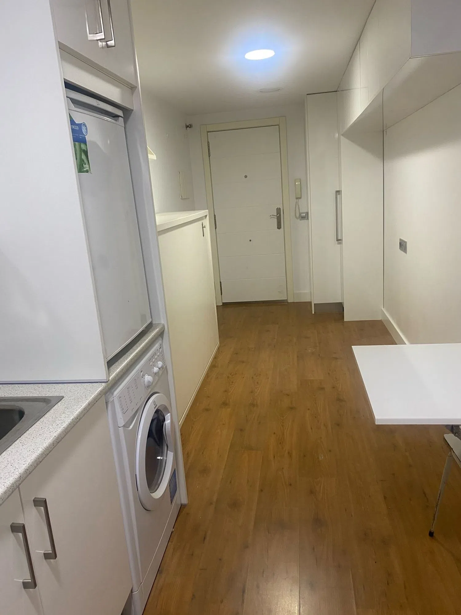 Alquiler de Estudio en calle dels Comtes d'Urgell, 4, Lleida | 400 ...