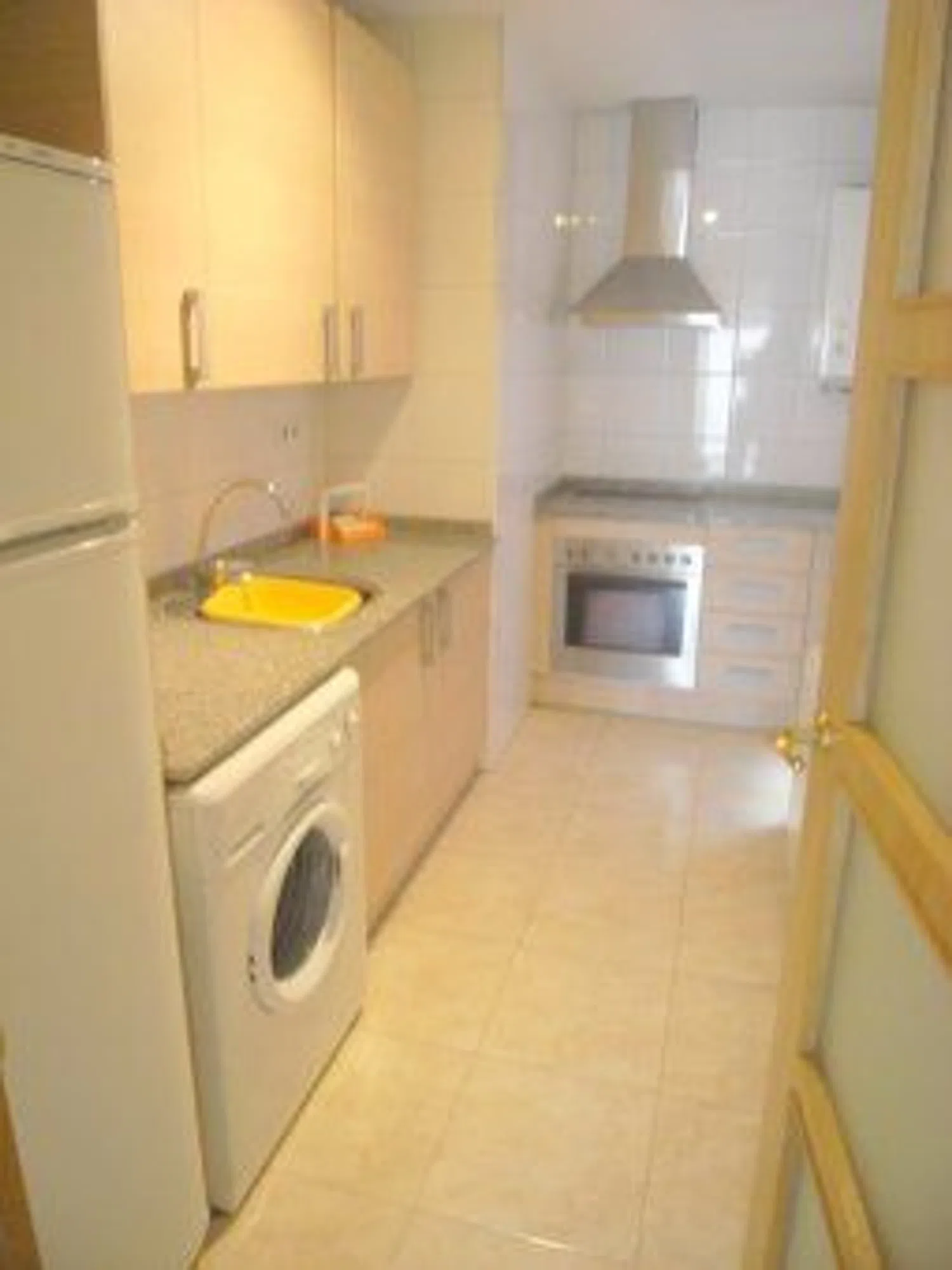 Alquiler de Piso en calle Mestre Emili Pujol, 3 -3º-1ª, Lleida | 660 ...