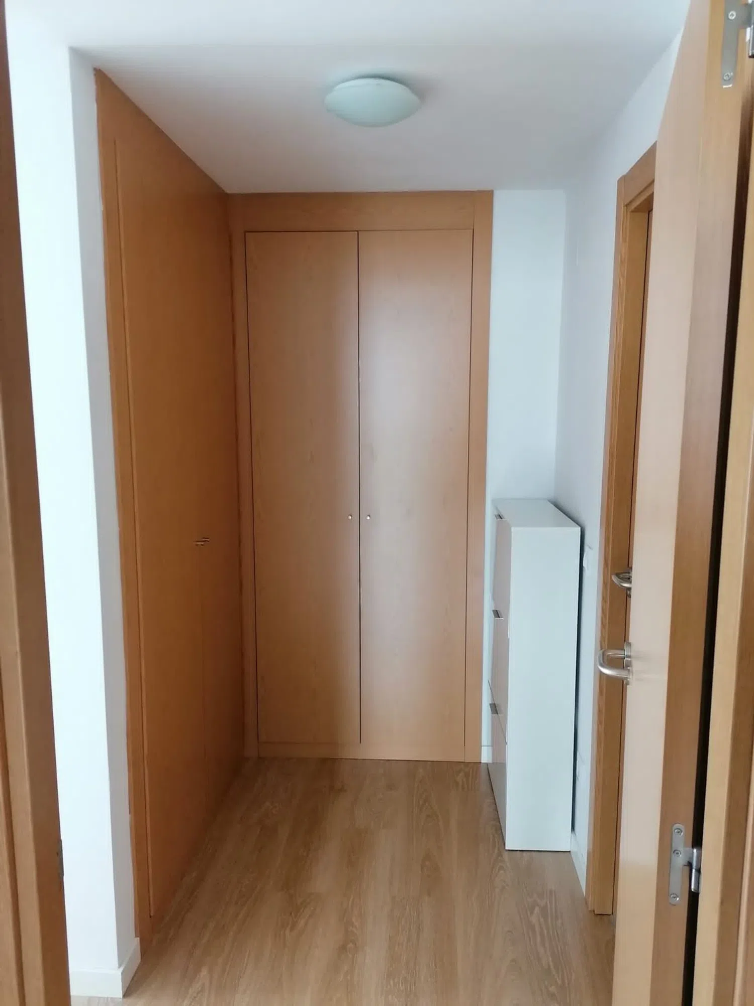 Alquiler de Piso en calle de Galicia, 4, Tres Cantos | 1.100 € | Kelify