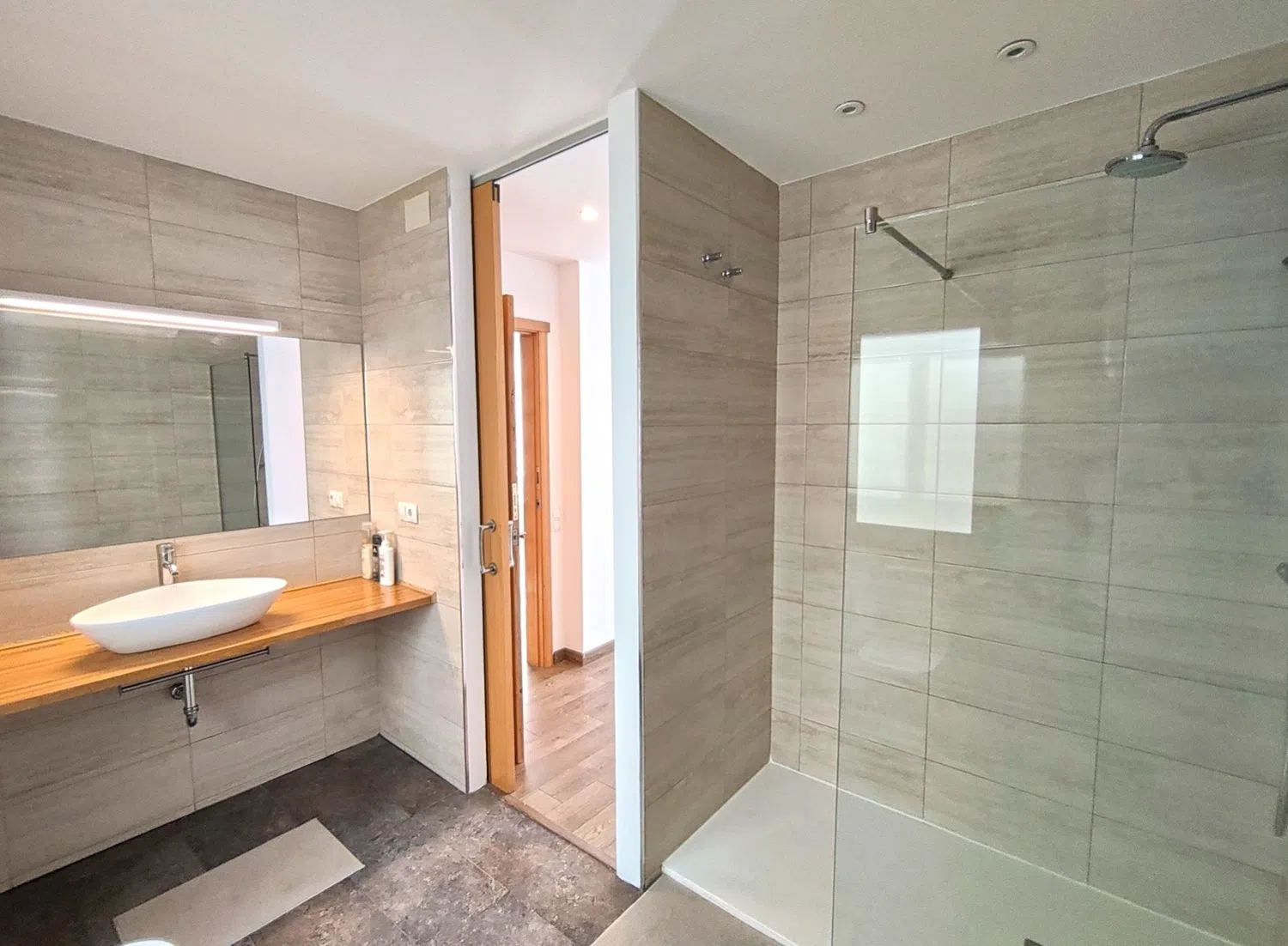 Venta de Dúplex en calle d'Albacete, 4, Zona Esportiva, Terrassa | 395. ...